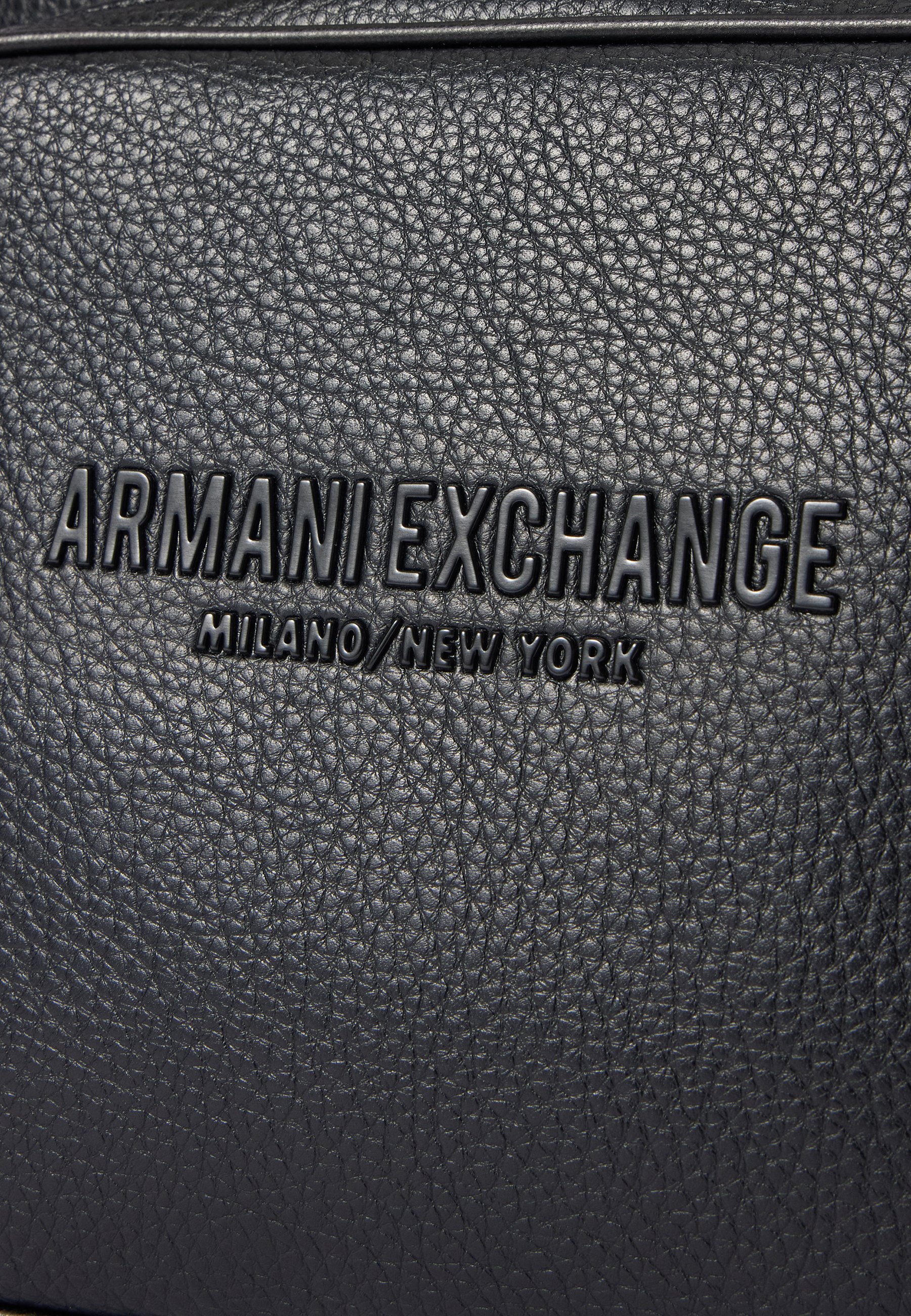 Armani Exchange BACKPACK UNISEX Sac a dos black noir ZALANDO.FR