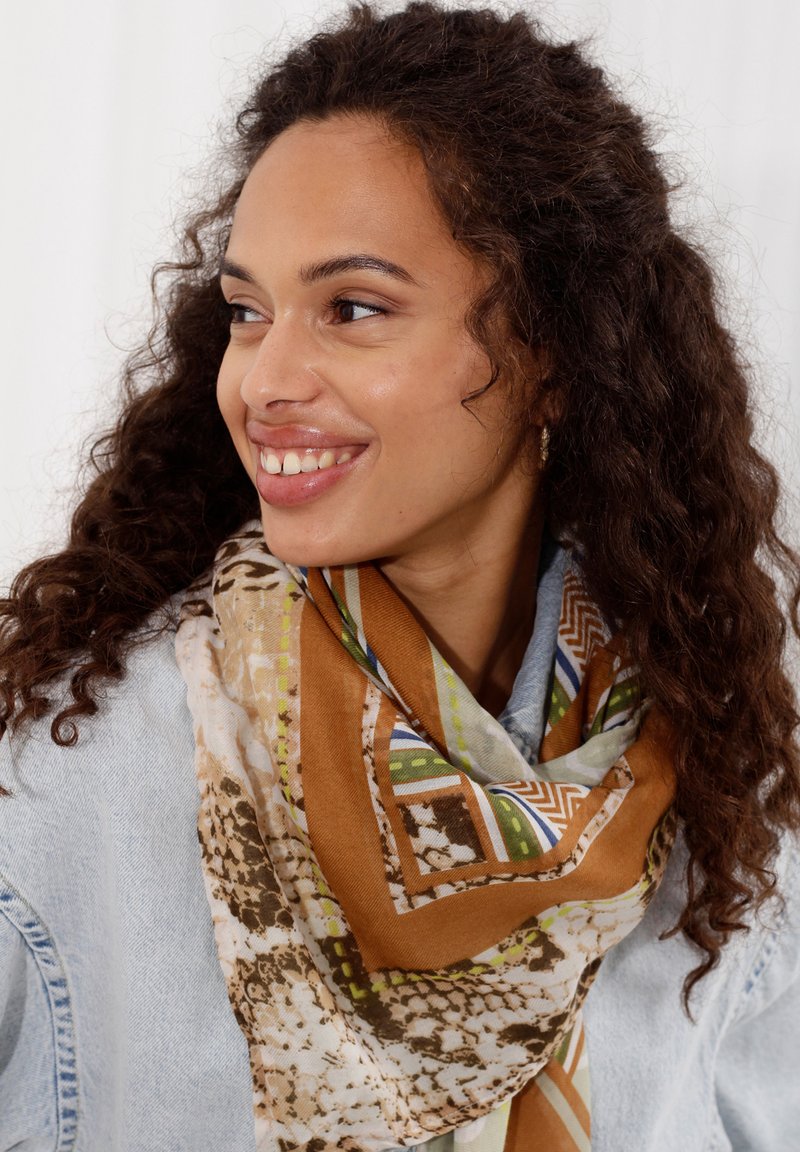 Codello Foulard - khaki/kaki - ZALANDO.FR