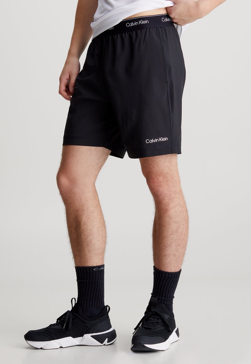 Calvin Klein Performance GYM - Pantalón corto de deporte - black beauty ...