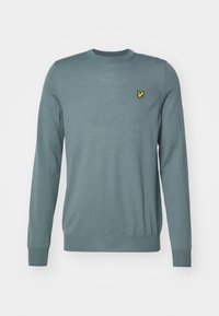 Lyle & Scott GOLF CREW NECK - Stickad tröja - iron blue/blå - Zalando.se