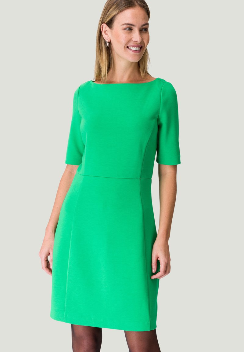 zero MIT U-BOOT AUSSCHNITT - Robe de jour - bright green/vert - ZALANDO.FR