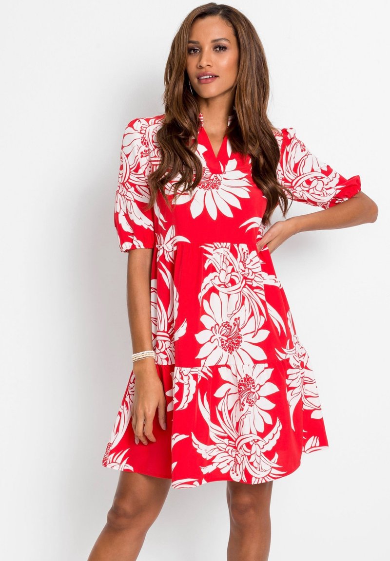 bonprix MIT BLUMEN - Freizeitkleid - red/rot - Zalando.ch