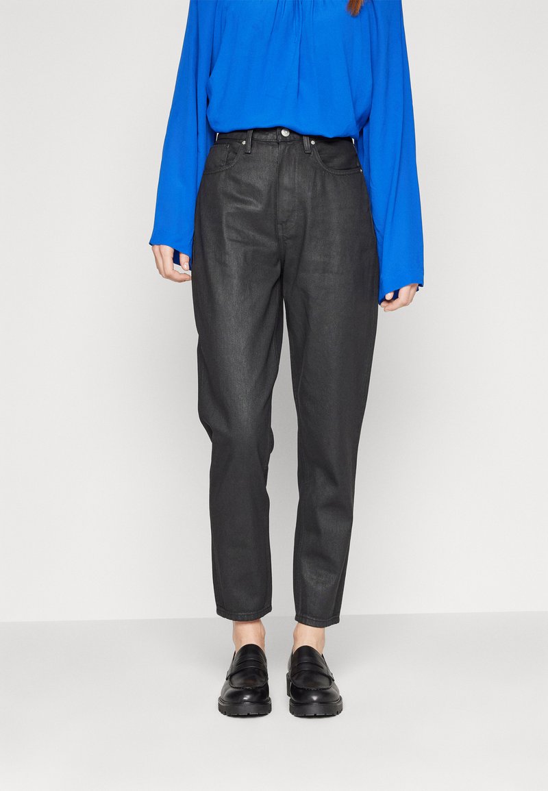 Tommy Hilfiger CARROT - Slim fit jeans - black coated/black denim - Zalando