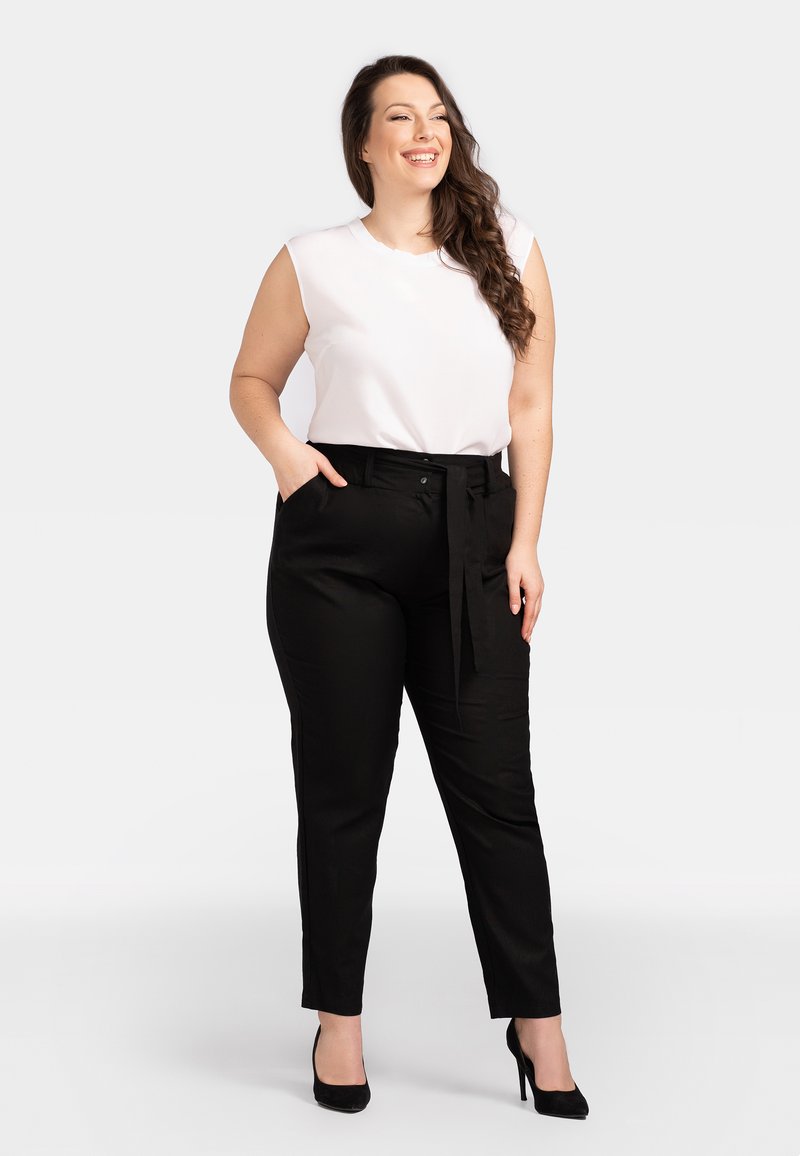 KARKO KOSTA - Spodnie materiałowe/czarny - Zalando.pl