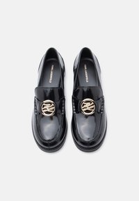 KARL LAGERFELD MIA AUTOGRAPH BIT LOAFER - Jalga libistatavad jalanõud ...