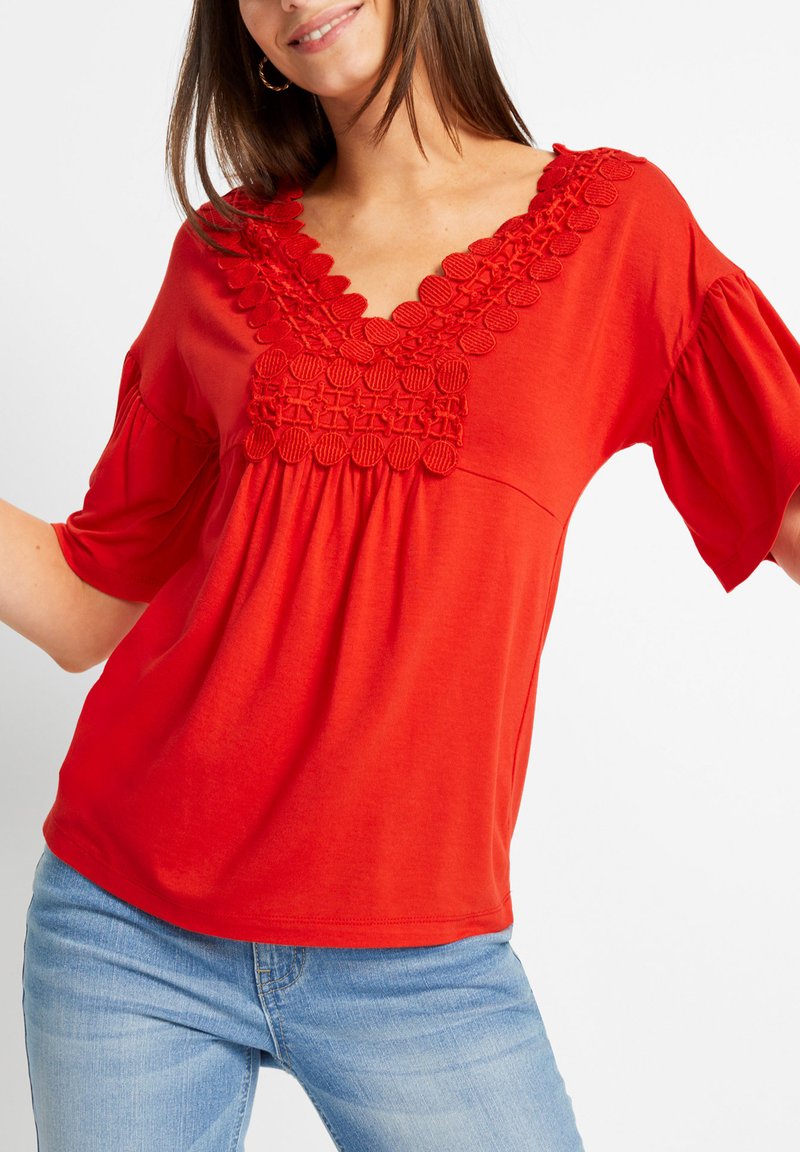 bonprix MIT SPITZE - Blouse - red/rouge - ZALANDO.FR
