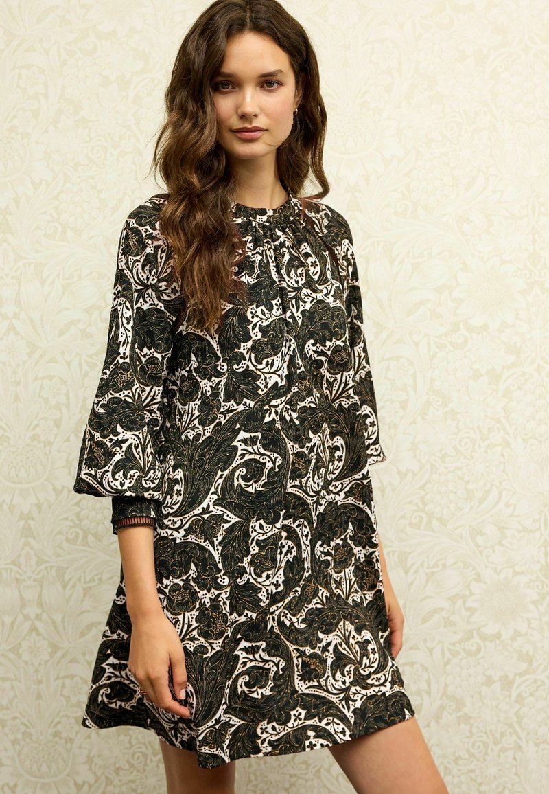 Next LONG SLEEVE DETAIL - Rochie de zi - morris co batchelors button ...