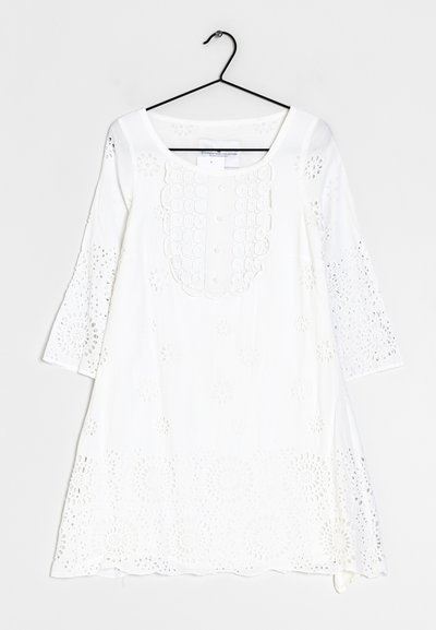 Designers Remix Collection Pre-owned oblečení, boty a doplňky | Objevte ...