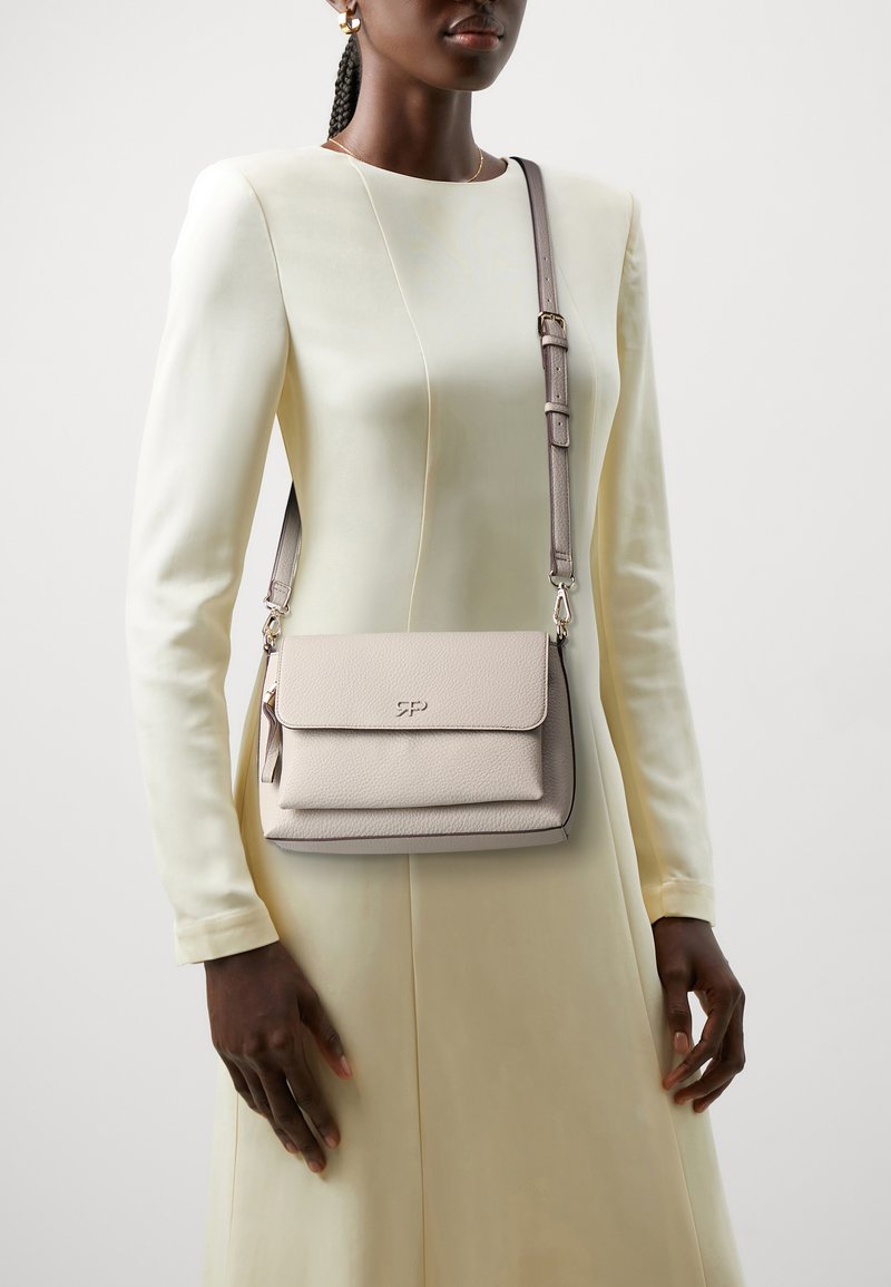 PARFOIS Across body bag - ecru/beige - Zalando.ie