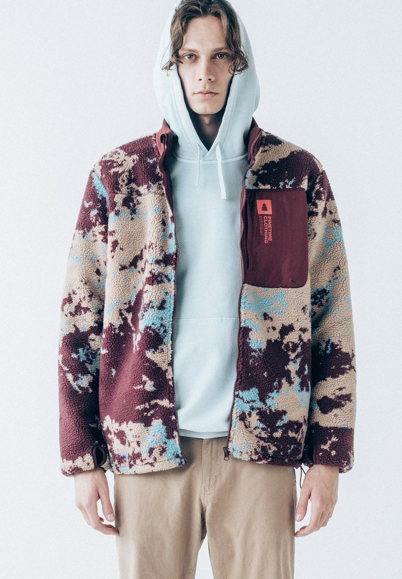 Pinetime Clothing THE MOSS - Fleece jacket - ruby/multi-coloured - Zalando