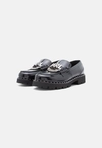 KARL LAGERFELD LOWELL CHARM LOAFER - Jalga libistatavad jalanõud ...