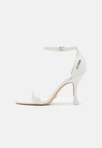 Guess KABECKA - Sandales - white/blanc - ZALANDO.FR