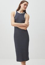 Jimmy Key SLEEVELESS LINE PATTERNED MIDI - Shift dress - dark blue ...