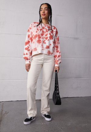 Weekday | Uudet mallistot ja tuotteet Zalandolla