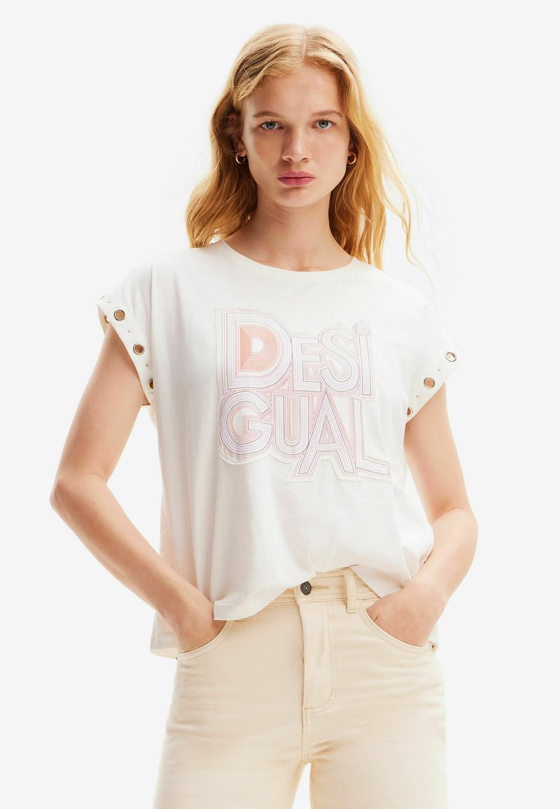 Desigual LOGO PATCH - T-Shirt print - white/weiß - Zalando.at