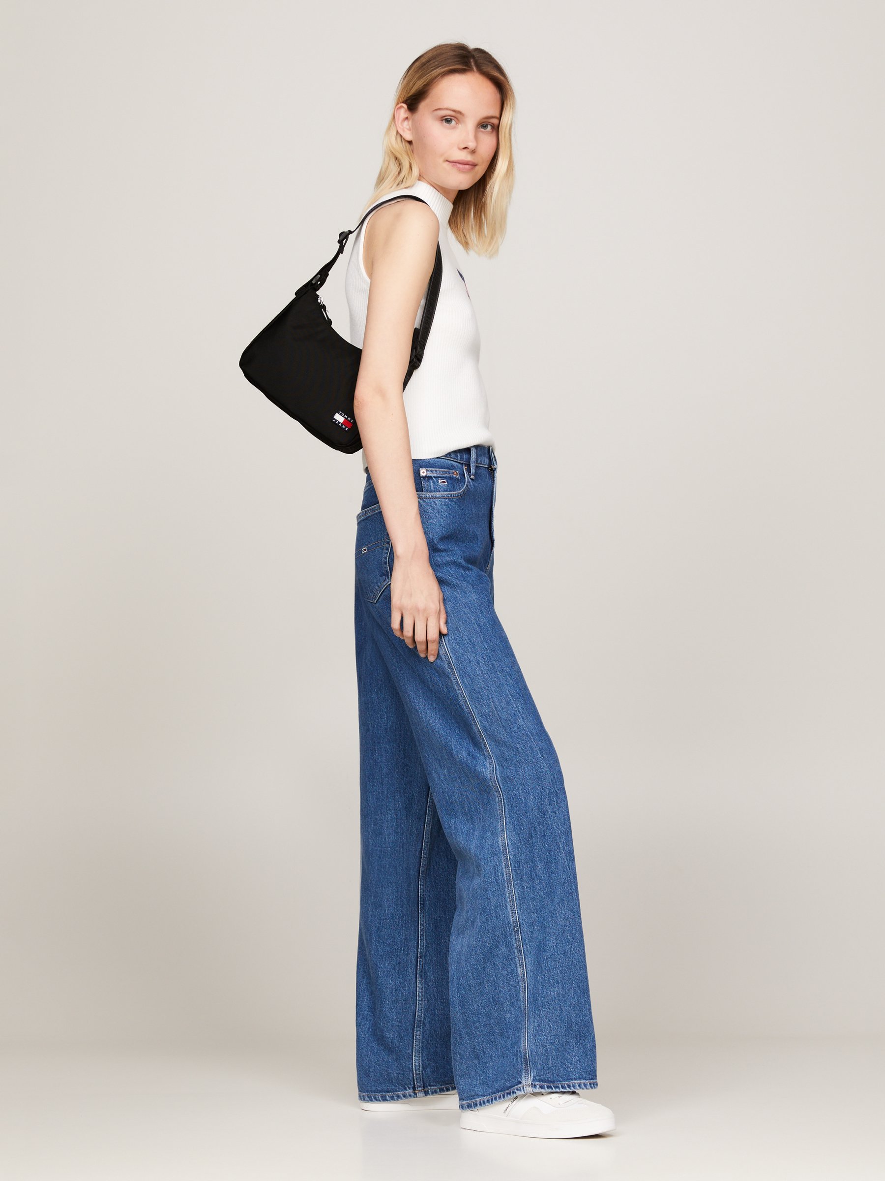 Zipper Closure Tote Bag Trendy Multi-Pocket Canvas Tote Bag For Women ...