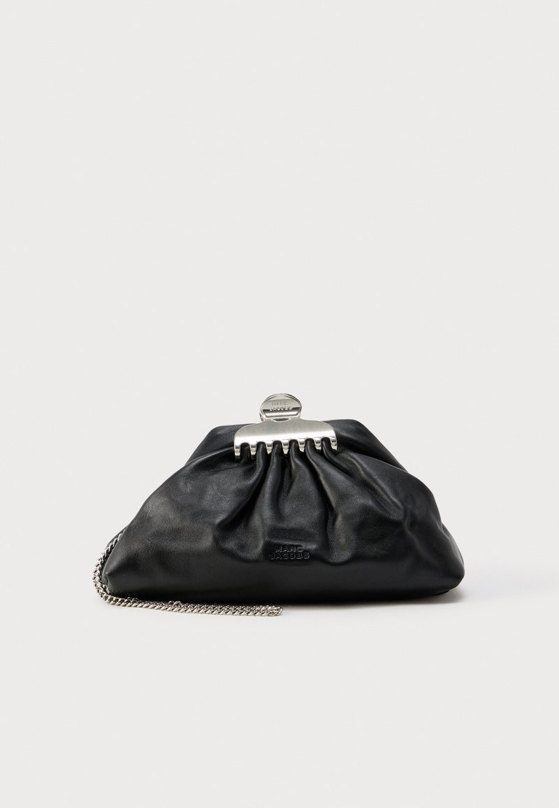 MARC JACOBS THE SMALL CLAW CLIP CLUTCH - Clutch - black/schwarz ...
