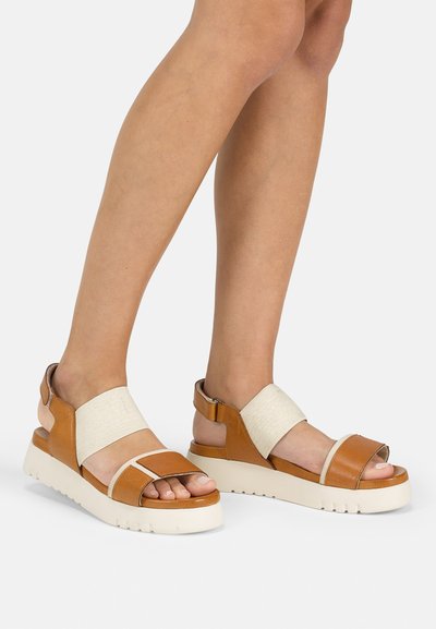 Felmini Wide Fit Sandales à plateforme - cuero/marron - ZALANDO.CH