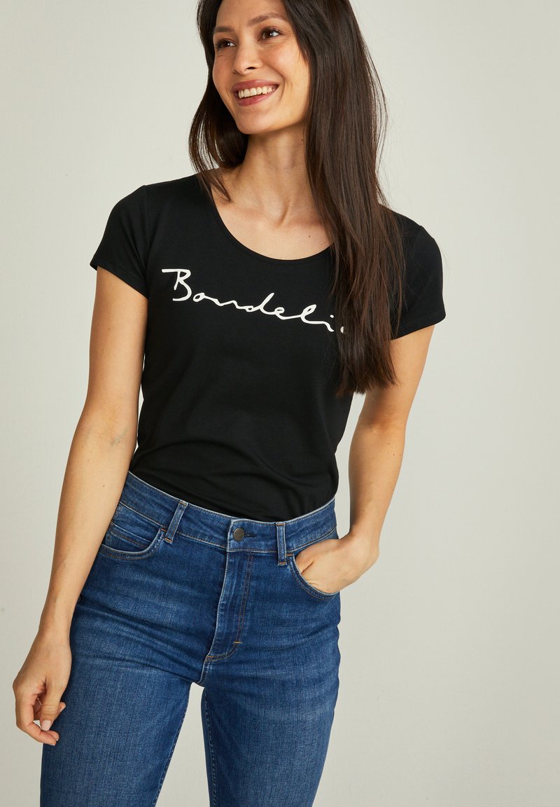 BONDELID LINNEA LOGO - T-shirt print - black/zwart - Zalando.be