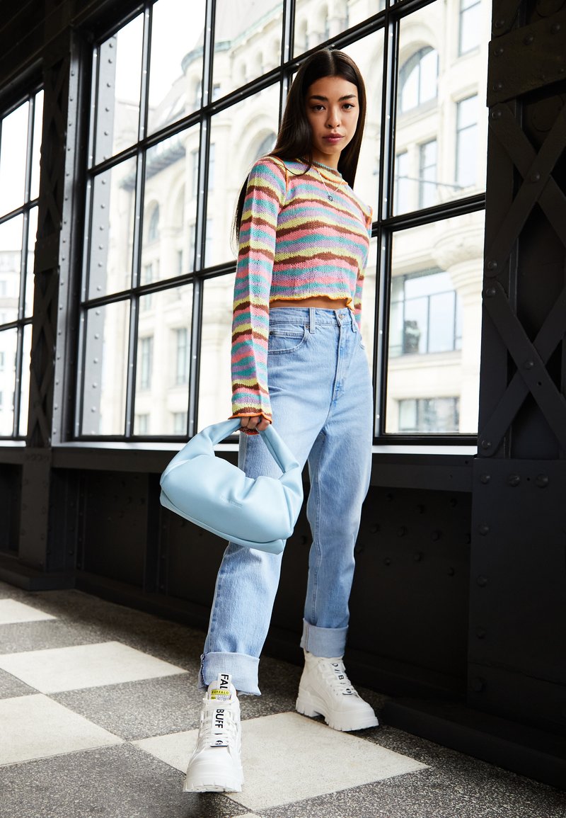 Buffalo VEGAN ASPHA MID - Botine cu platformă - white/alb - Zalando.ro