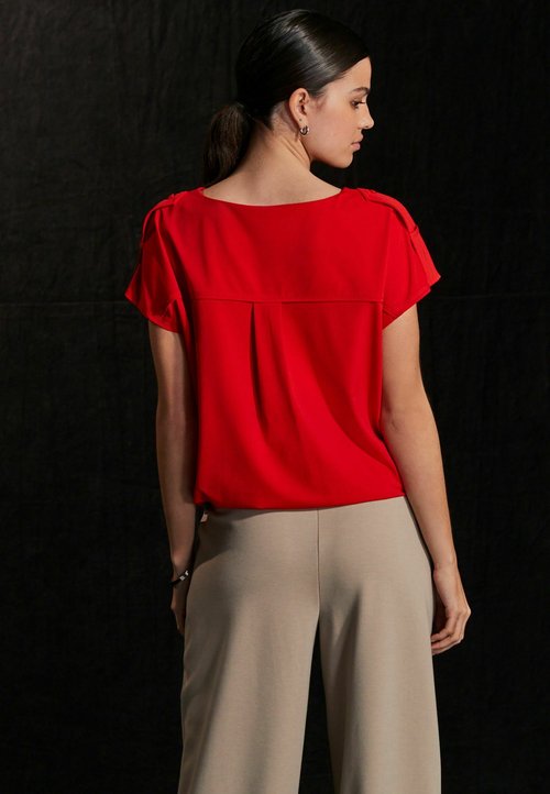 Kaffe Curve AMI STANLEY - Pusero - fiery red/punainen - Zalando.fi