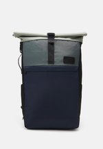 Doughnut JETPACK GO WILD SERIES ROLLTOP BACKPACK UNISEX - Rucksack ...