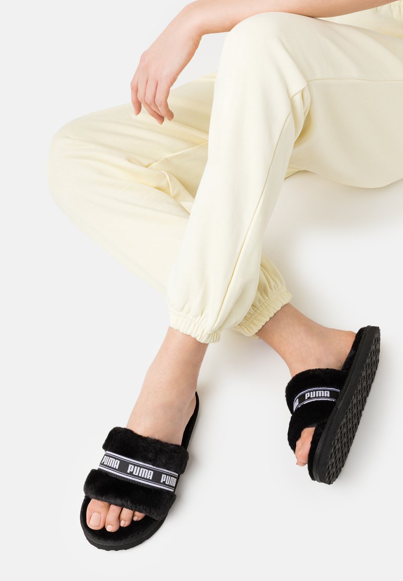 Puma FLUFF - Slippers - black/white/black - Zalando.ie