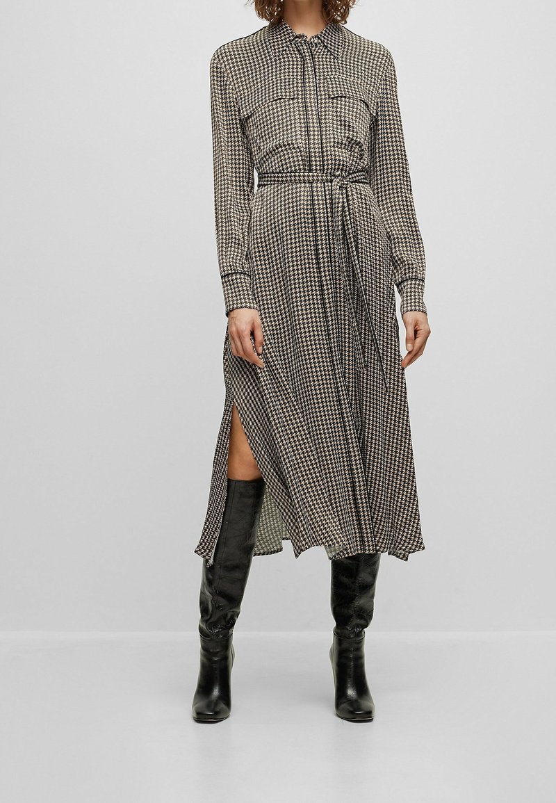 BOSS Shirt dress - light brown - (Pre-owned) - Zalando