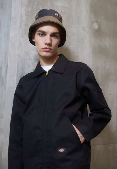 Dickies OAKPORT COACH - Kevyt takki - charcoal grey/harmaa - Zalando.fi