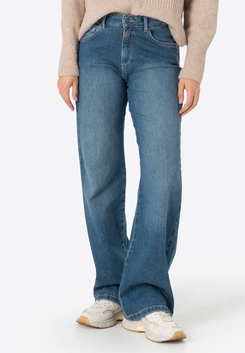 TIMEZONE Jeans Relaxed Fit - scandi mid blue wash/blau - Zalando.de