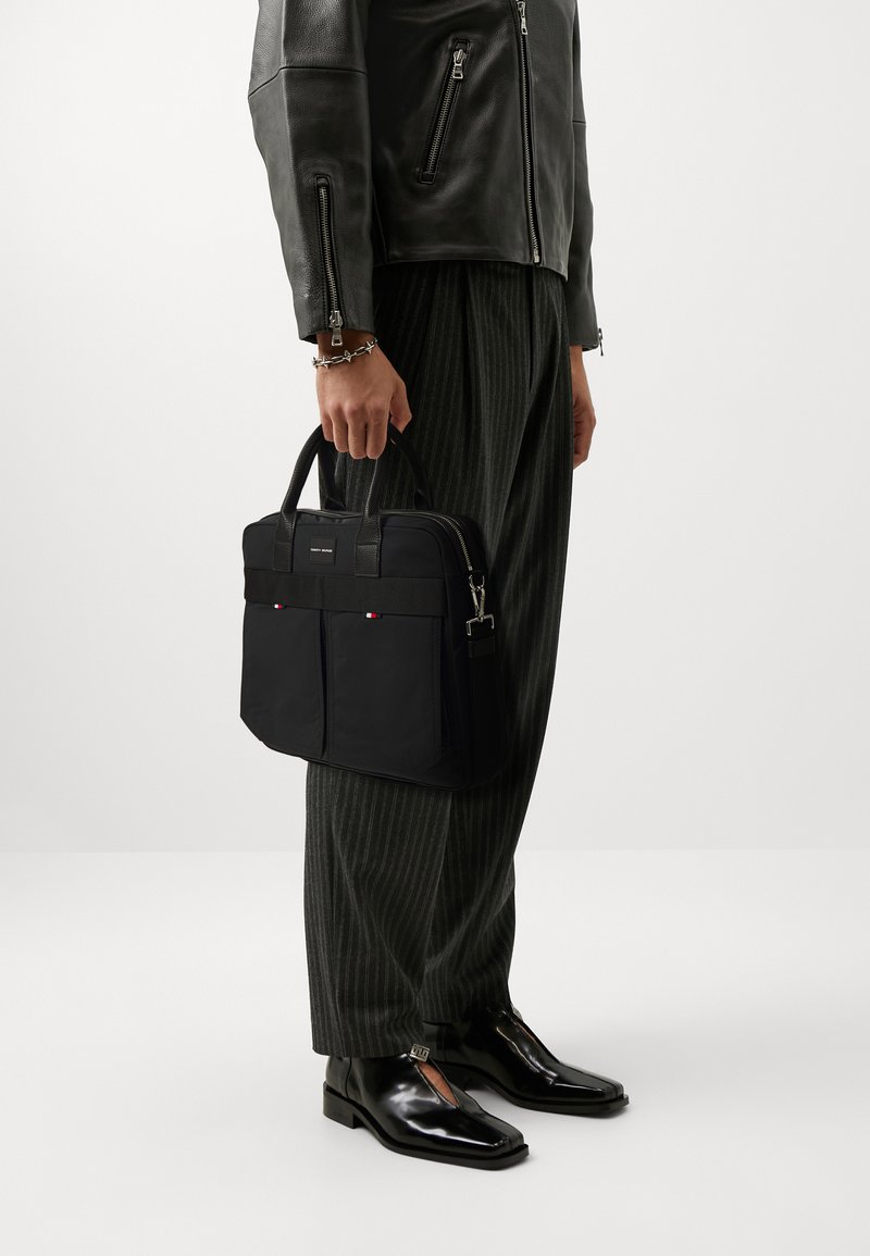 Tommy Hilfiger FUNC COMPUTER BAG UNISEX - Briefcase - black - Zalando.ie