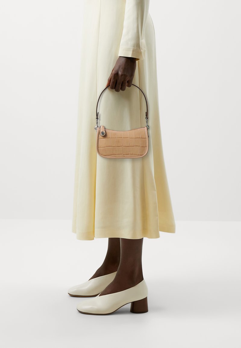 COACH EMBOSSED SWINGER 20 - Handbag - buff/beige - Zalando.ie
