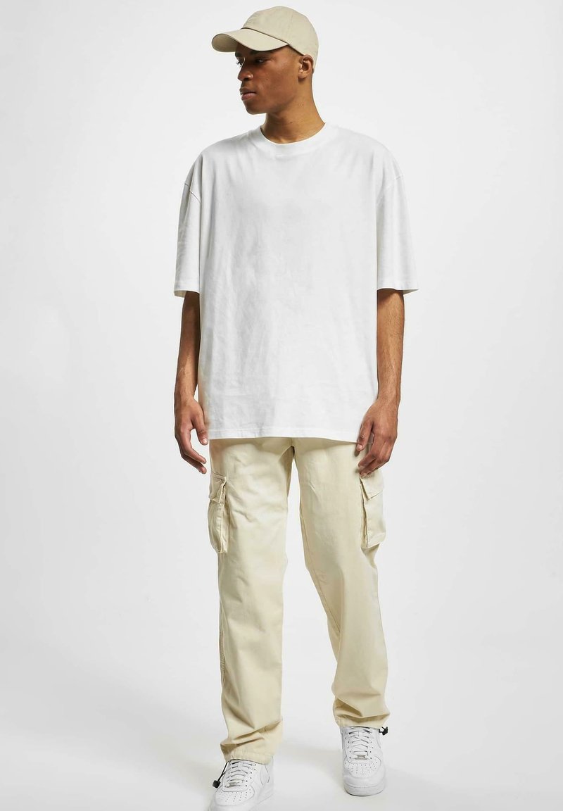 DEF Cargo trousers - beige - Zalando.ie