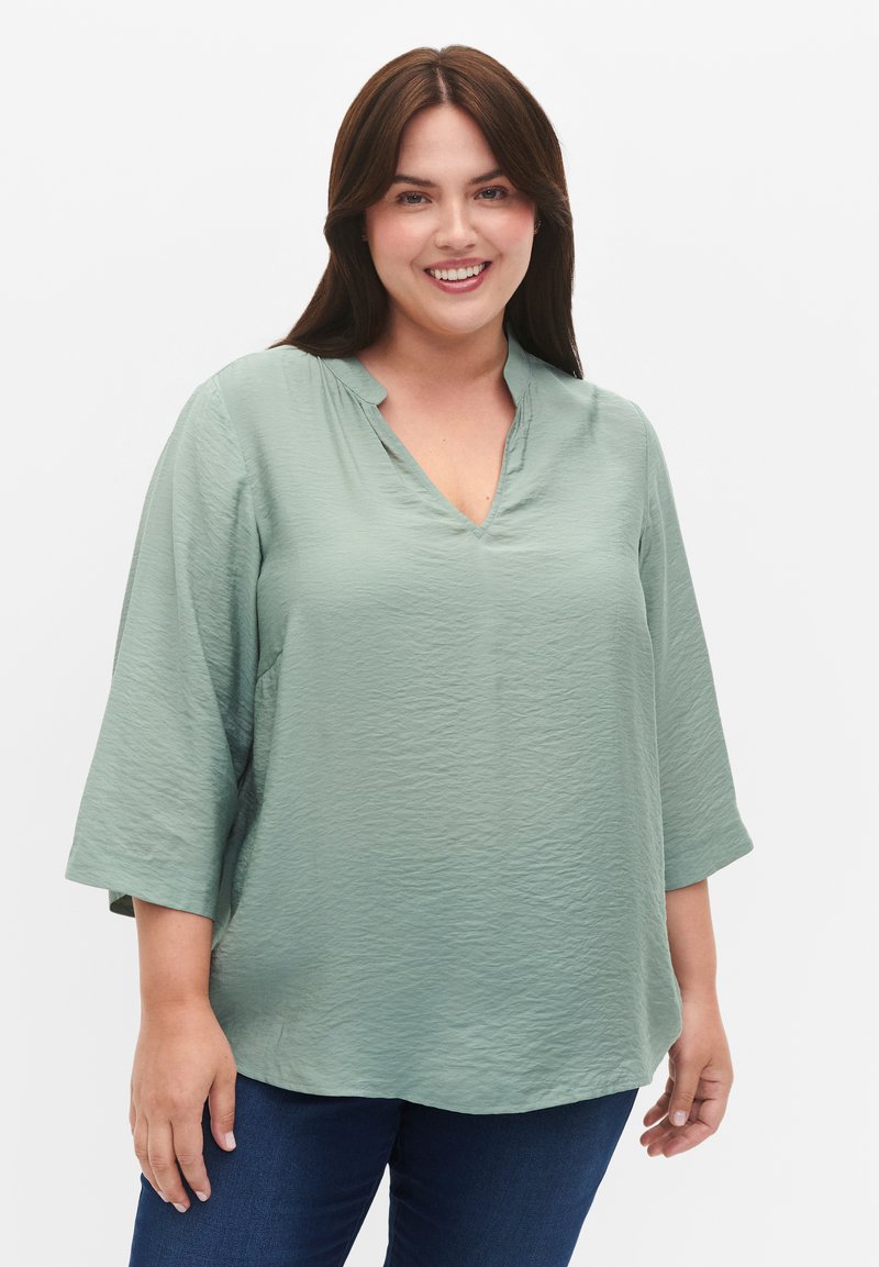 Zizzi SOLID COLOR WITH 3/4 SLEEVES - Bluse - chinois green/grün ...