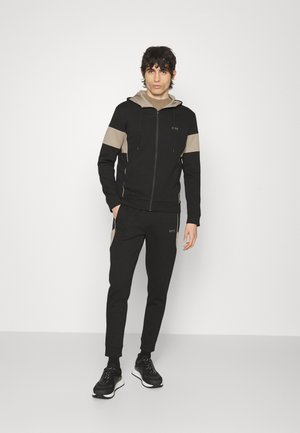 Hugo Boss Trainings- und Jogginganzüge für Herren | ZALANDO
