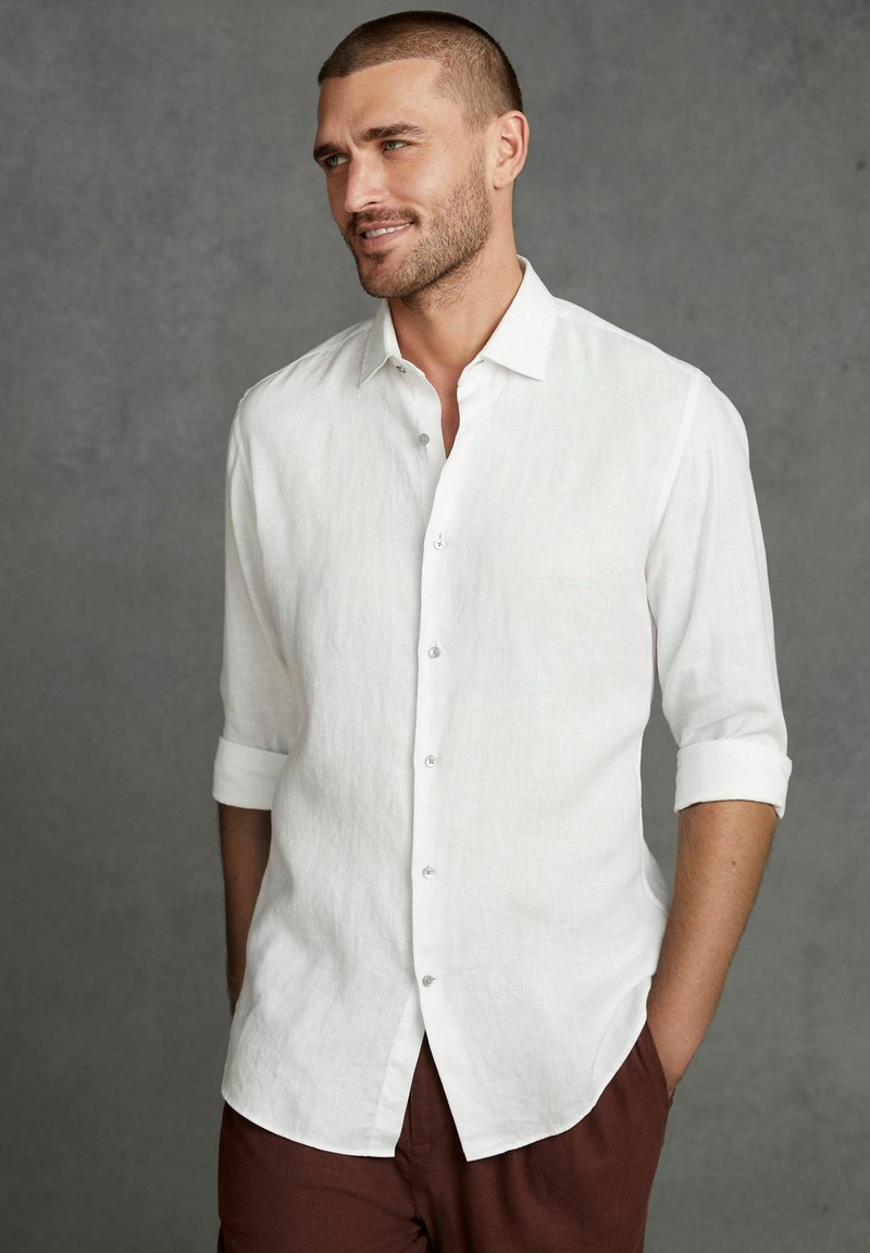 Next SIGNATURE DÉLAVÉ TRIMMED - Shirt - white - Zalando