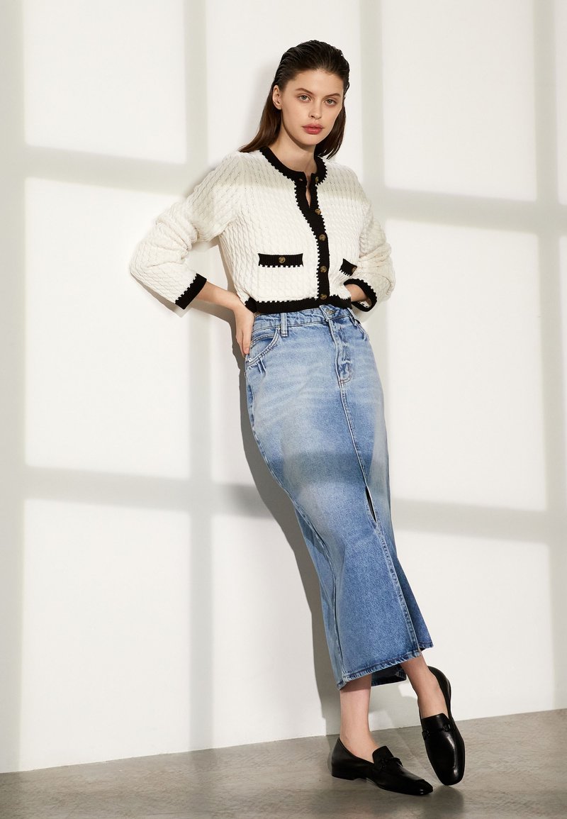 Ekonika Slipper - black/schwarz - Zalando.at