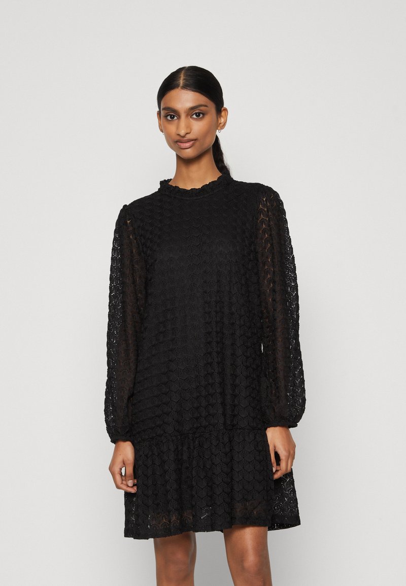 Vero Moda Petite VMBECCA O NECK SHORT DRESS - Robe de soirée - black/noir - ZALANDO.FR