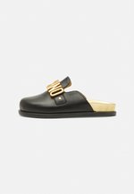 MOSCHINO Clogs - black/gold/schwarz - Zalando.de