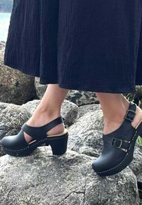 Calou Stockholm ASTRID - Clogs - black/svart - Zalando.se