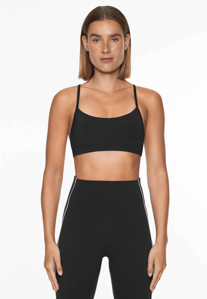 OYSHO COMFORTLUX WITH CUPS - Sport-BH mit leichter Stützkraft - black/schwarz - Zalando.de