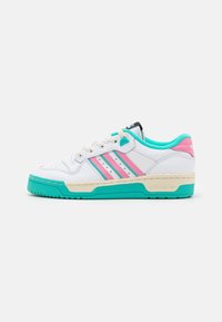 adidas Originals Baskets basses - white/blanc - (Seconde main) - ZALANDO.FR