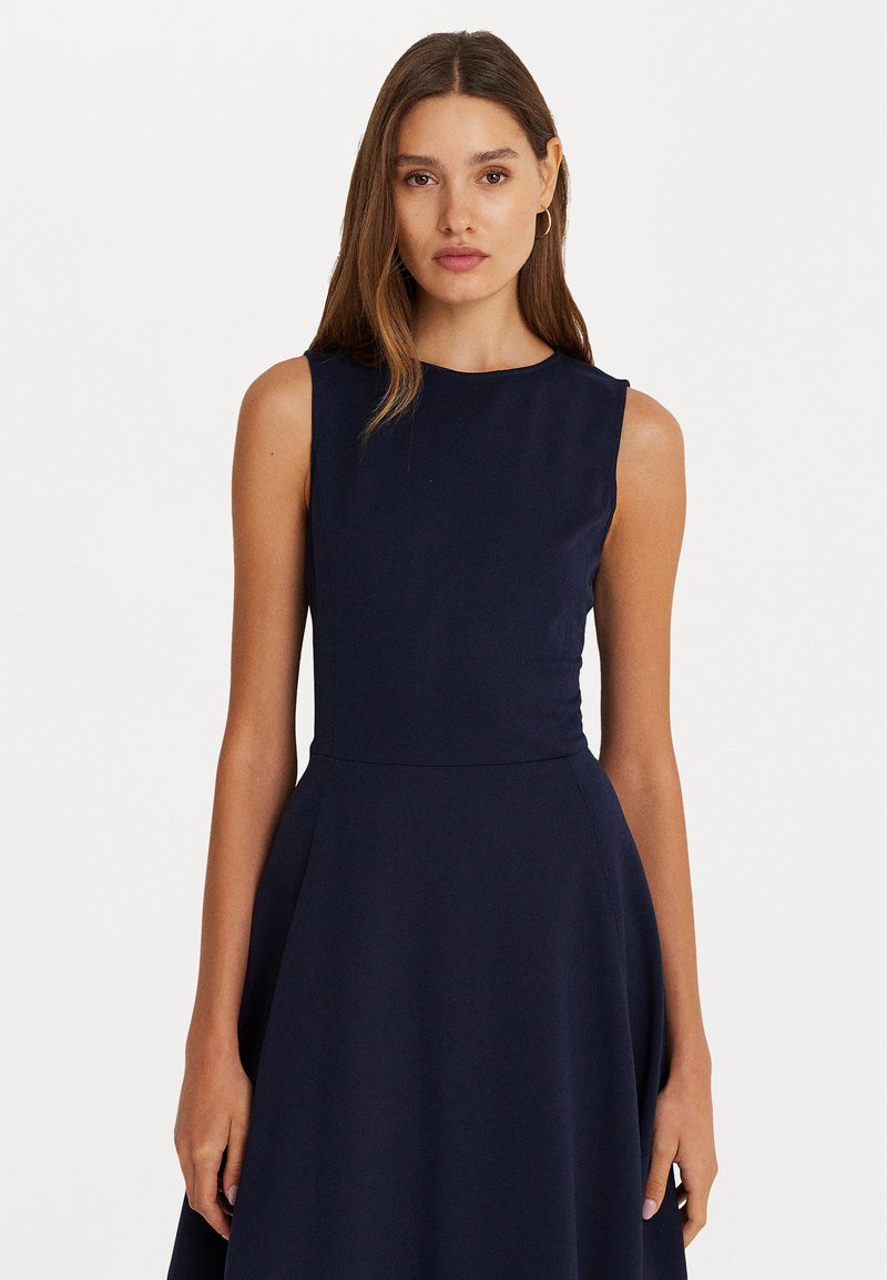 Lauren Ralph Lauren CHARLEY SLEEVELESS DAY DRESS - Robe en jersey - lighthouse navy/bleu ...