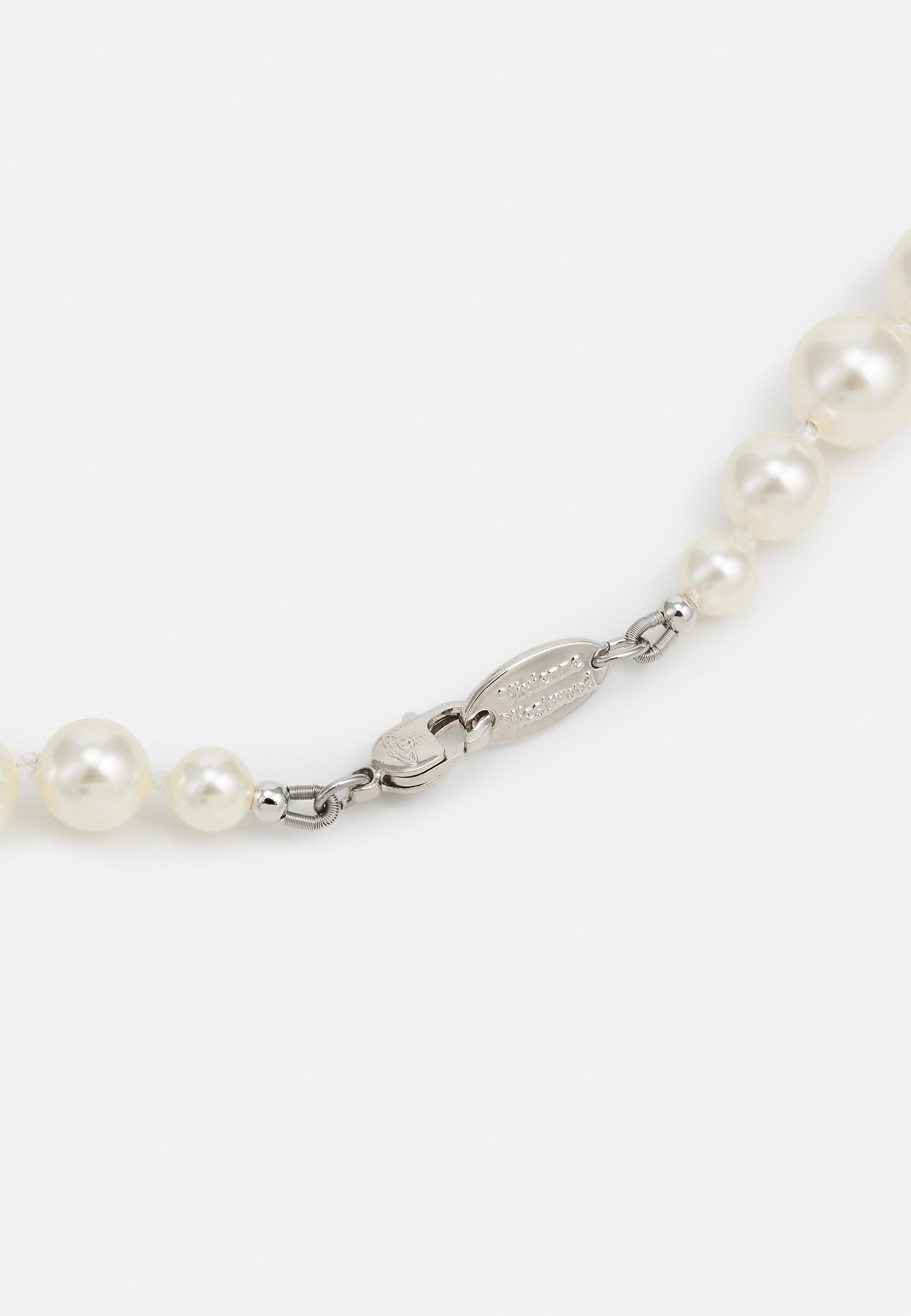 Vivienne westwood mini bas relief pearl choker store