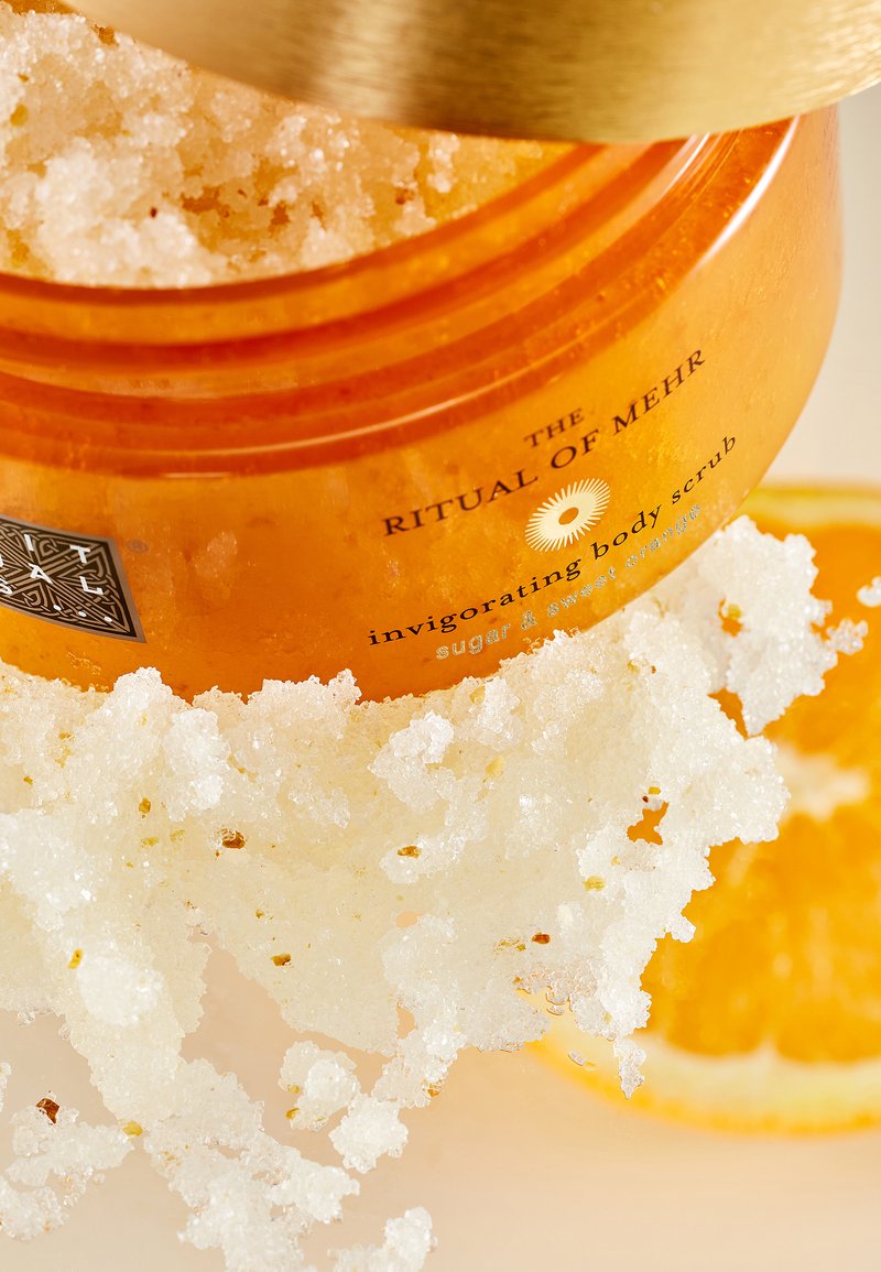 Hoe Gebruik Je Body Scrub Rituals Voor Een Stralende Huid