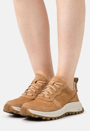 Clarks Zapatillas - grau/gris - Zalando.es