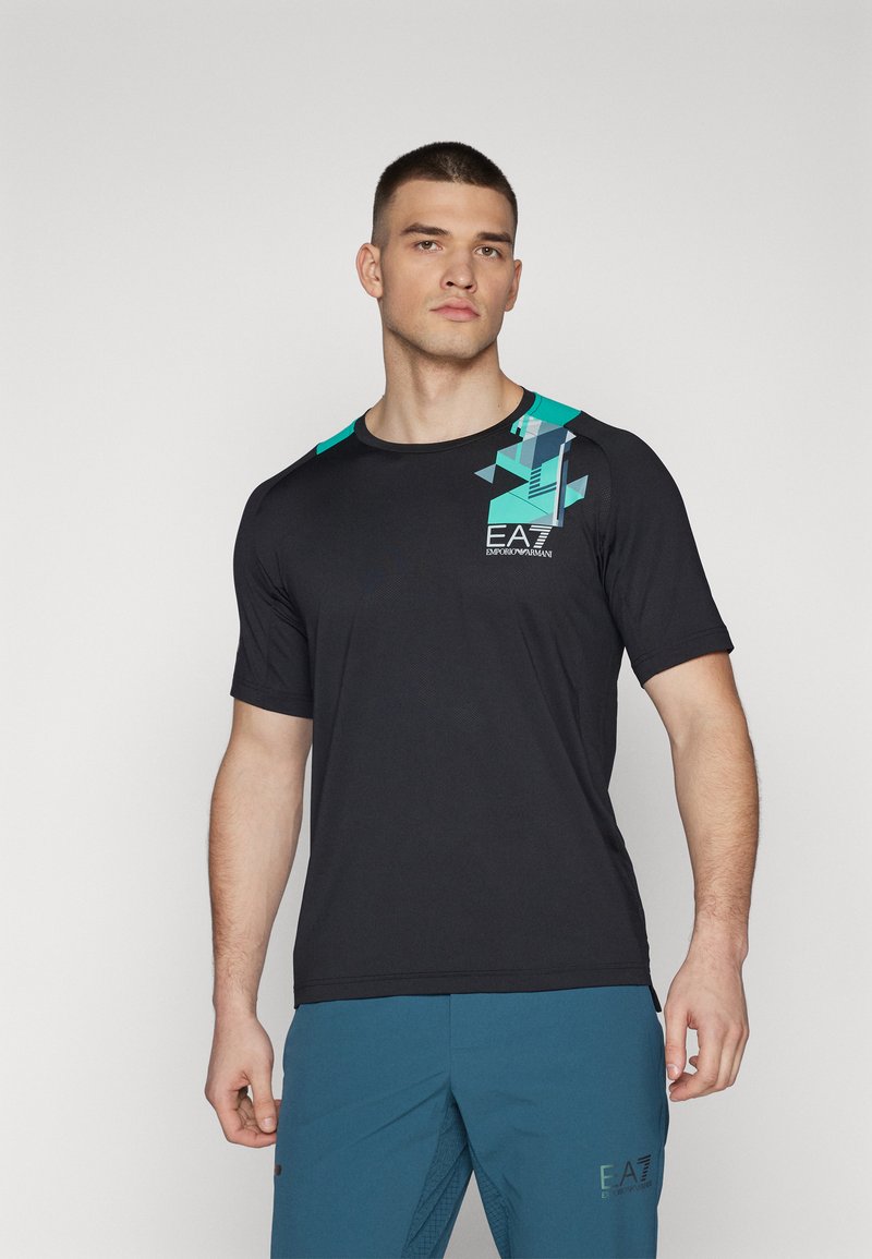 EA7 Emporio Armani VENTUS TOP PERFORMER TEE - T-Shirt sport - black/nero - Zalando.it