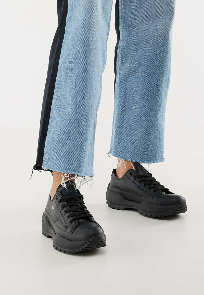 British Knights Sneaker low - black/schwarz - Zalando.ch