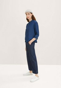 TOM TAILOR Hemdbluse - clean mid stone blue denim/blue denim - Zalando.de