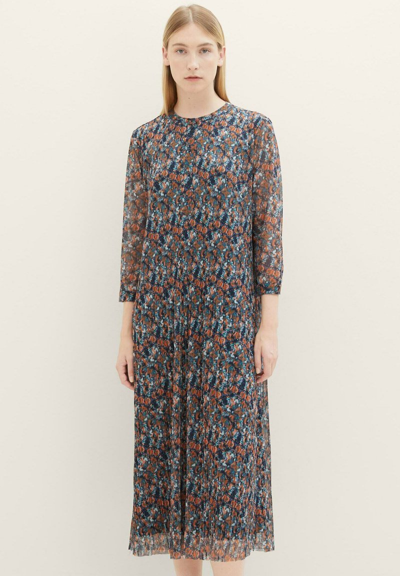 TOM TAILOR Denní šaty - navy small tie dye floral/modrá - Zalando.cz